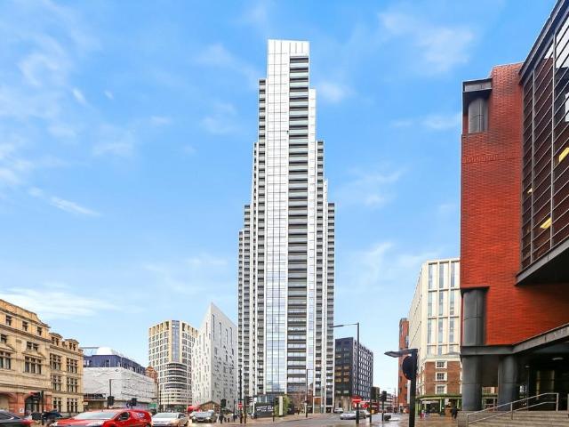 2 bedroom apartment to rent