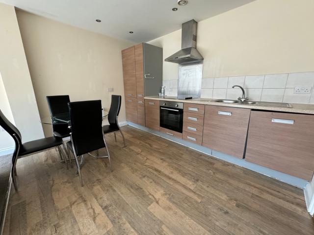 2 bedroom apartment to rent