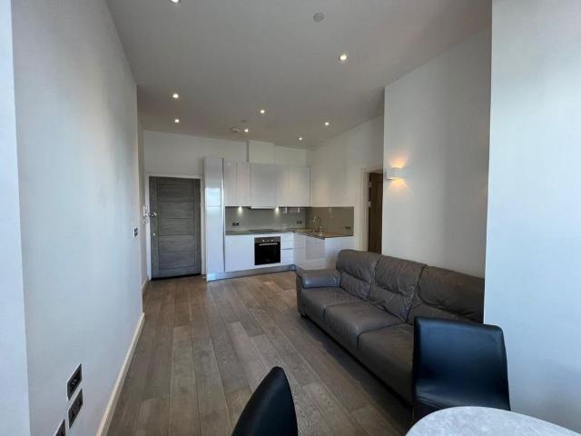 2 bedroom apartment to rent