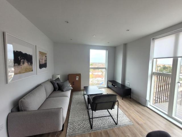 2 bedroom apartment to rent