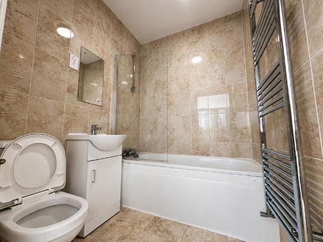 2 bedroom apartment to rent