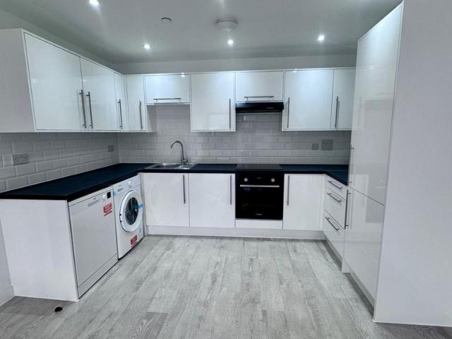 2 bedroom apartment to rent