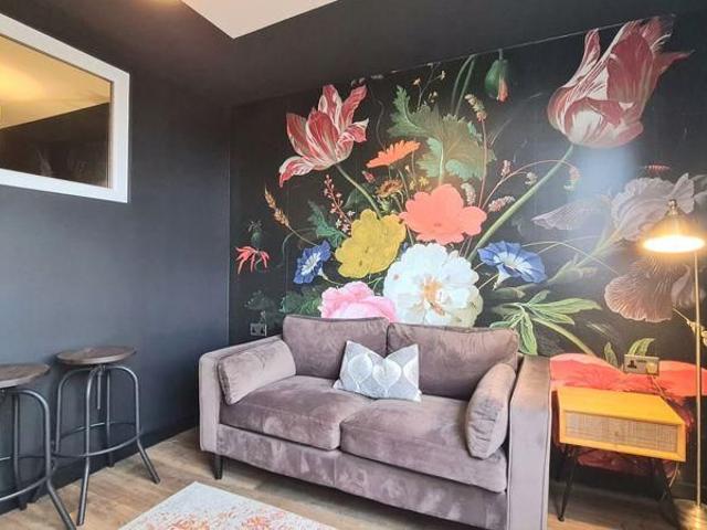 2 bedroom apartment to rent
