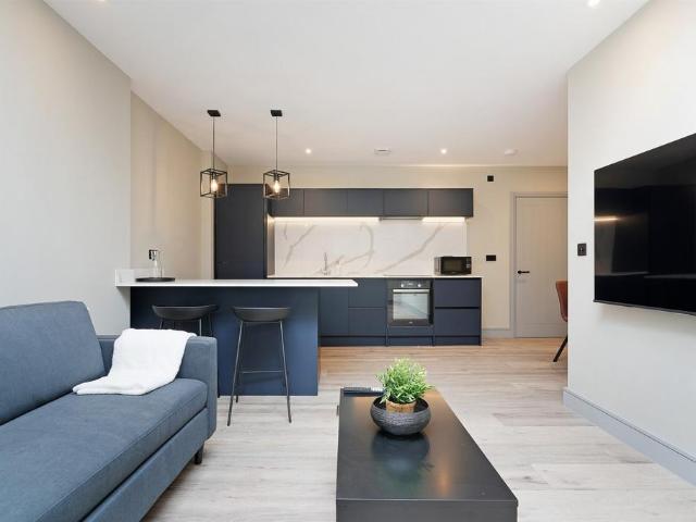2 bedroom apartment to rent