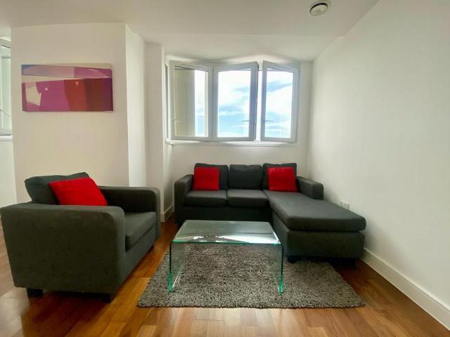2 bedroom apartment to rent
