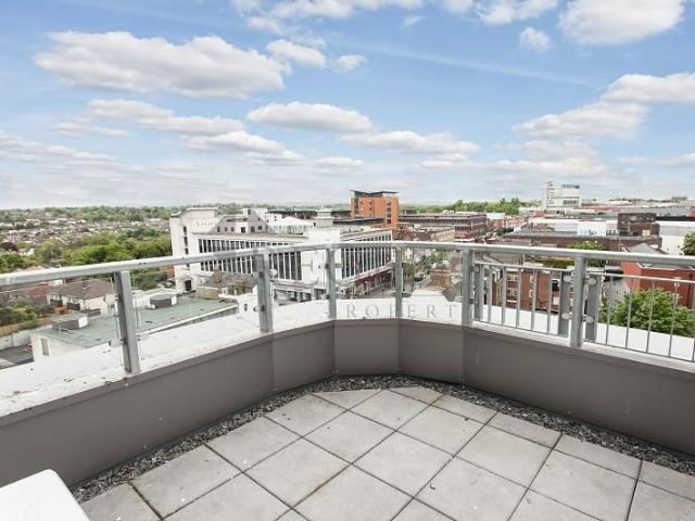 2 bedroom apartment to rent