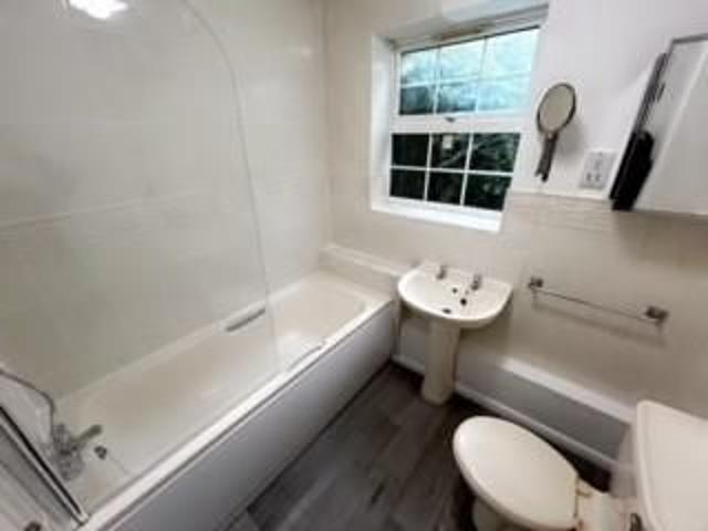 2 bedroom apartment to rent
