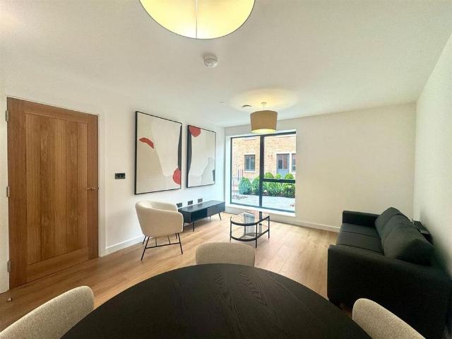 2 bedroom apartment to rent