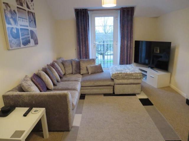 2 bedroom apartment to rent