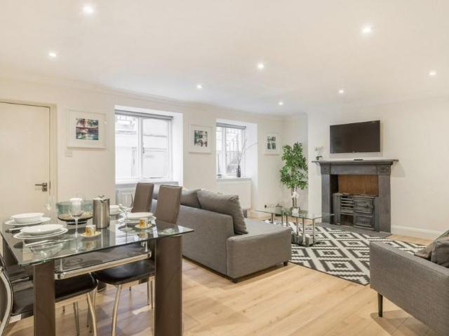 2 bedroom apartment to rent