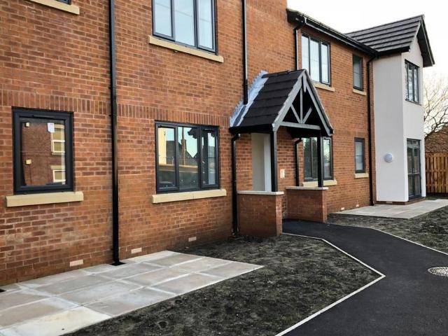 2 bedroom apartment to rent