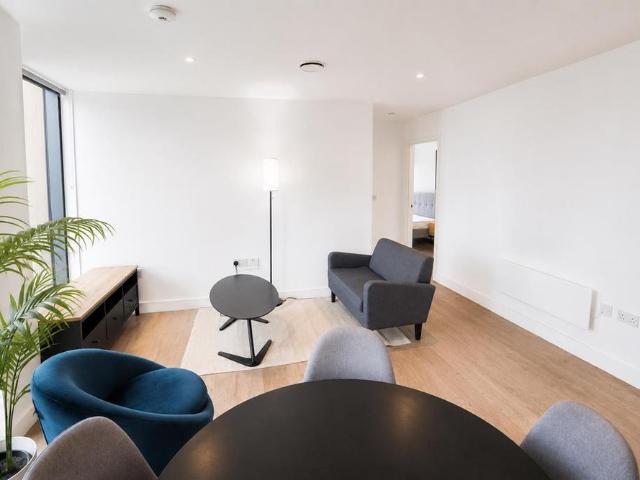 2 bedroom apartment to rent
