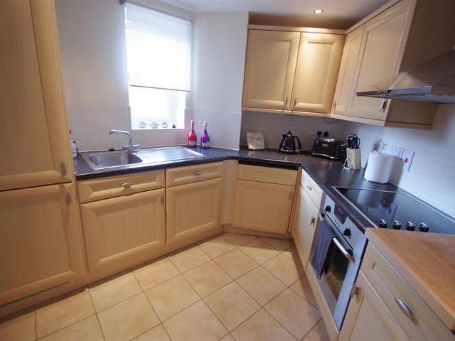 2 bedroom apartment to rent