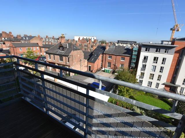 2 bedroom apartment to rent