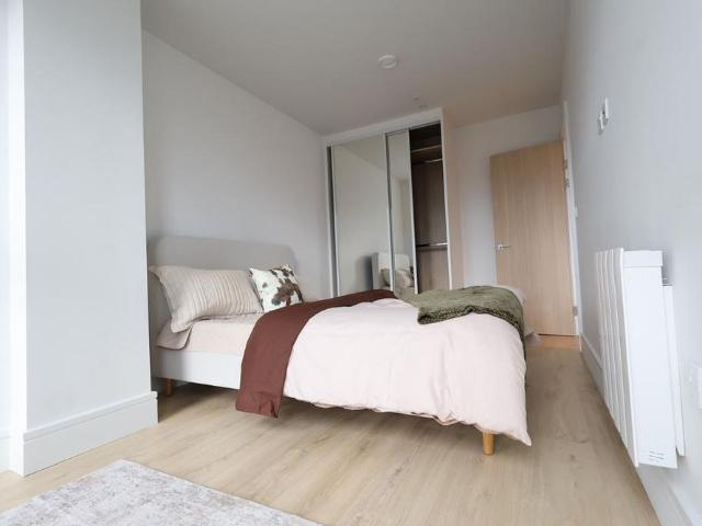 2 bedroom apartment to rent
