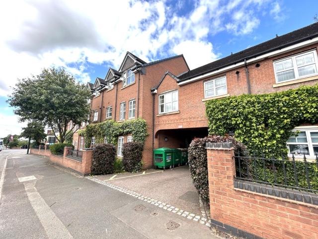 2 bedroom apartment to rent