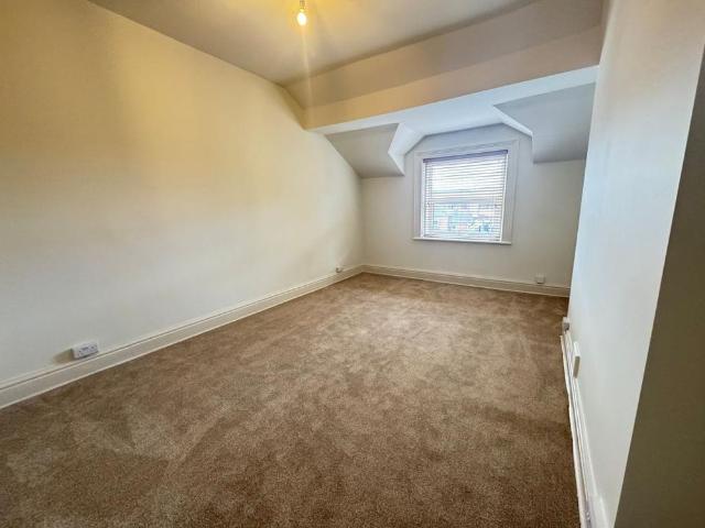 2 bedroom apartment to rent