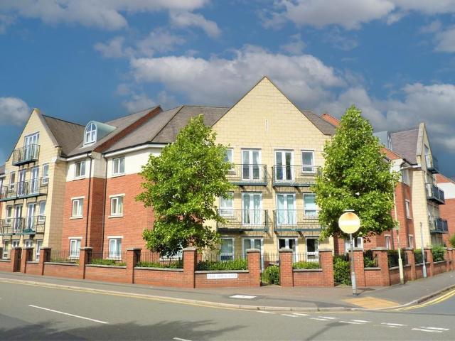 2 bedroom apartment to rent