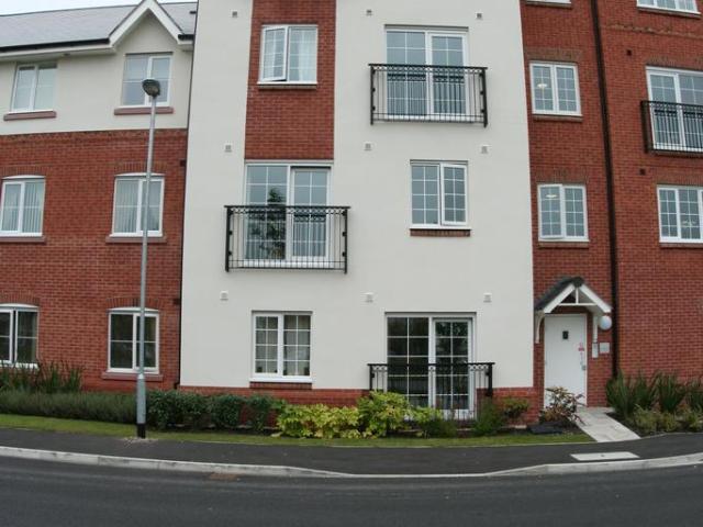 2 bedroom apartment to rent