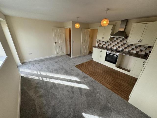 2 bedroom apartment to rent