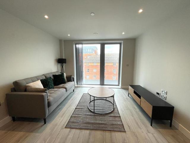 2 bedroom apartment to rent