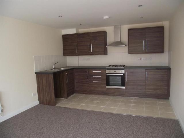 2 bedroom apartment to rent