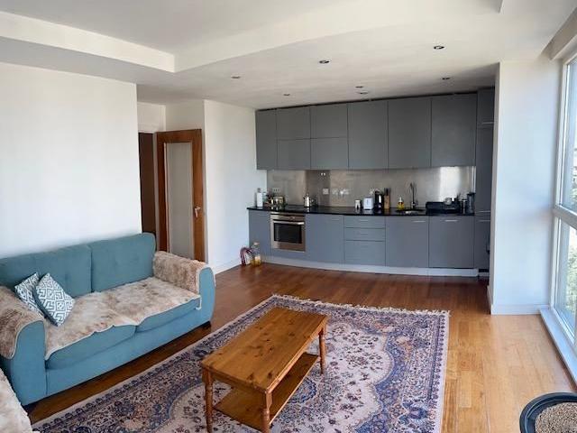 2 bedroom apartment to rent