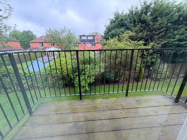 2 bedroom apartment to rent