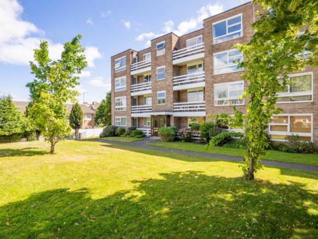 2 bedroom apartment to rent