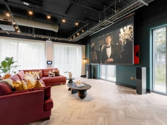 2 bedroom apartment to rent