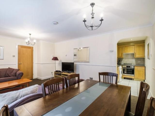 2 bedroom apartment to rent