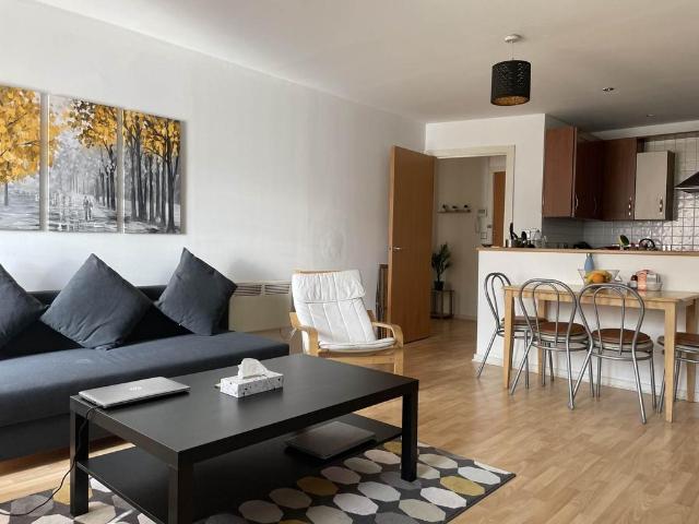 2 bedroom apartment to rent