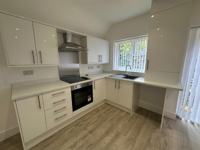 2 bedroom apartment to rent