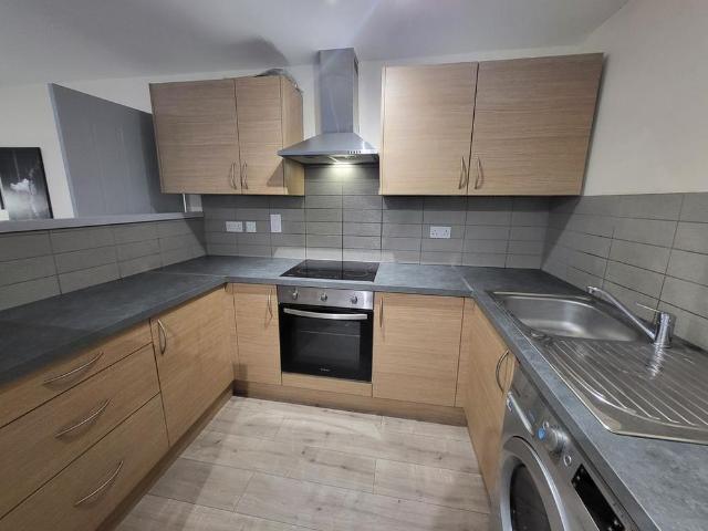 2 bedroom apartment to rent