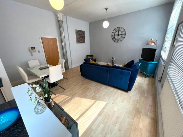 2 bedroom apartment to rent