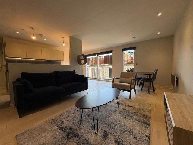 2 bedroom apartment to rent