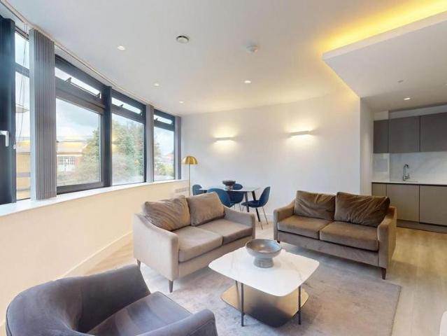 2 bedroom apartment to rent