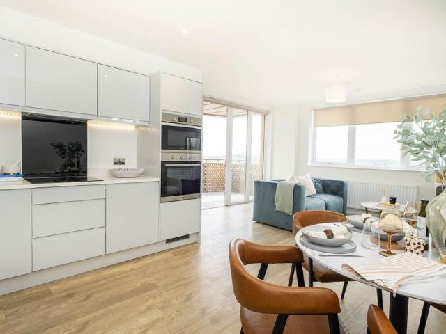 2 bedroom apartment to rent