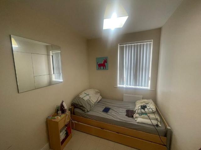 2 bedroom apartment to rent