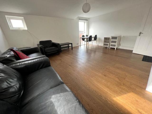 2 bedroom apartment to rent
