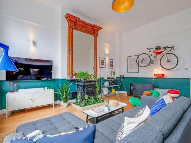 2 bedroom apartment to rent