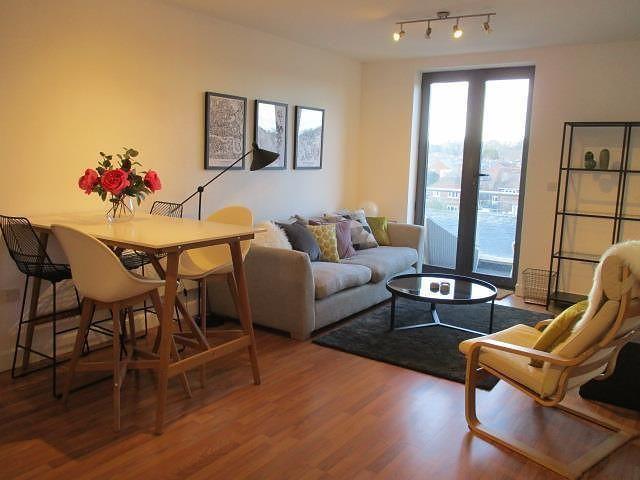 2 bedroom apartment to rent