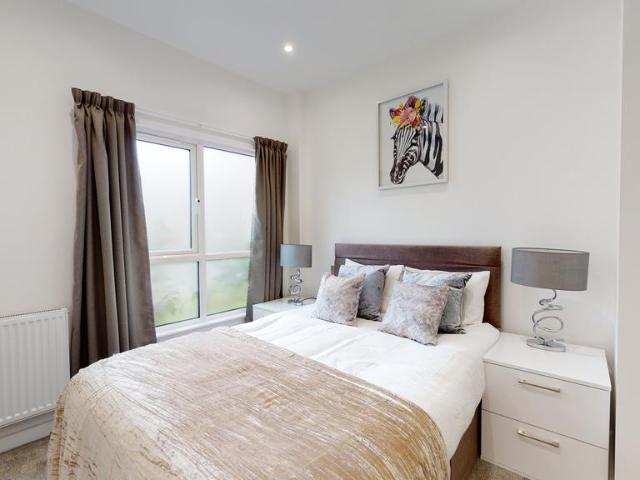 2 bedroom apartment to rent