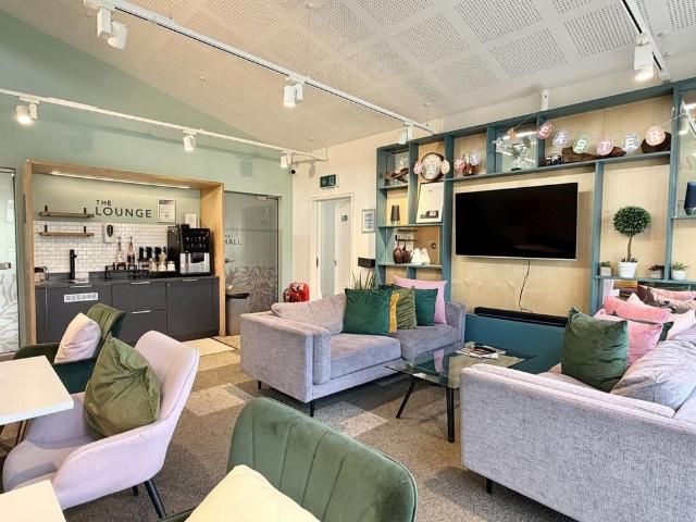 2 bedroom apartment to rent