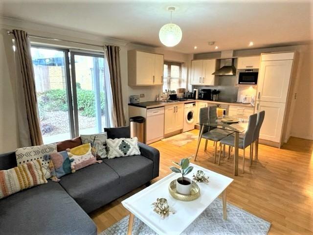 2 bedroom apartment to rent