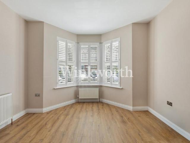 2 bedroom apartment to rent
