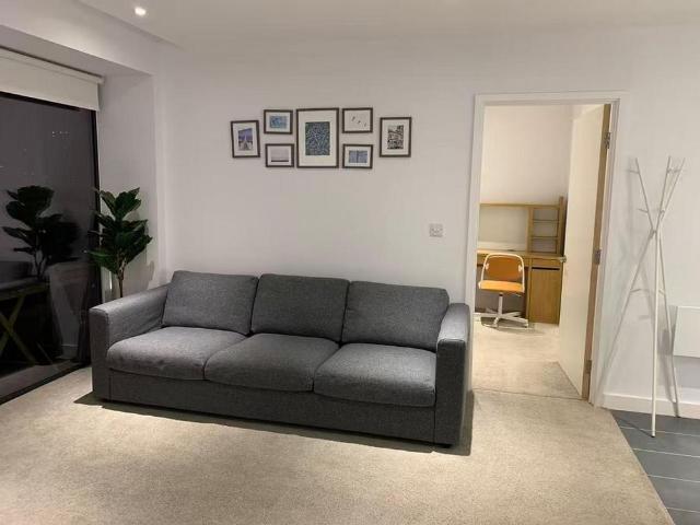 2 bedroom apartment to rent