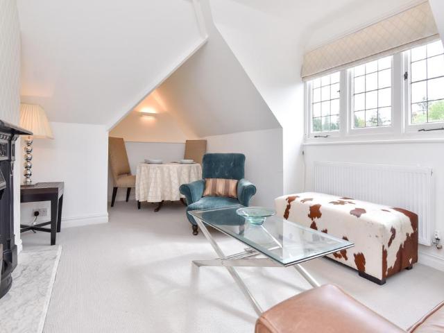 2 bedroom apartment to rent