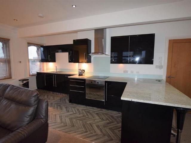 2 bedroom apartment to rent