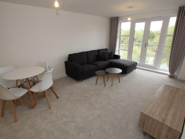 2 bedroom apartment to rent